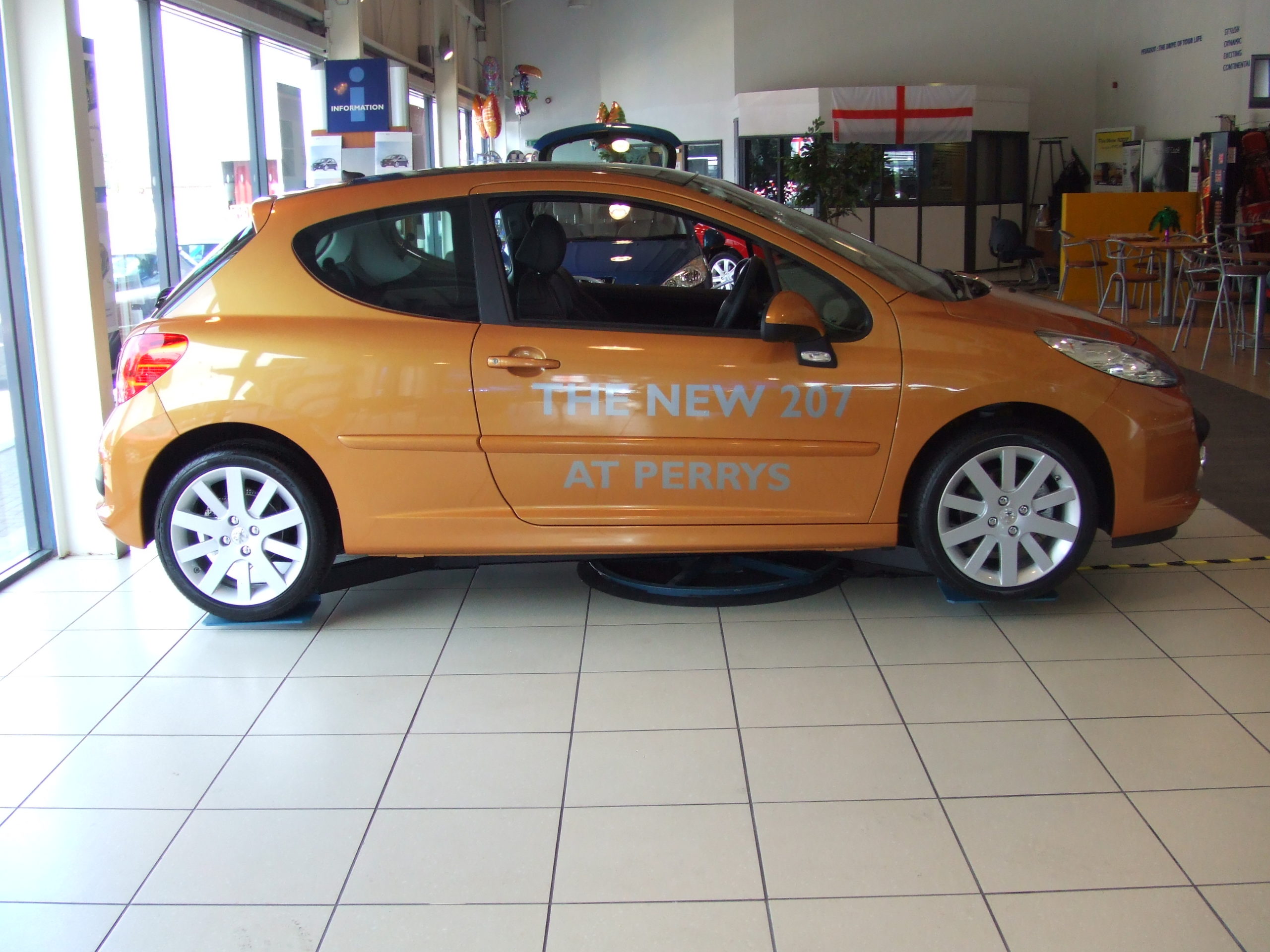 Merlin® Major 21 Revolving Car Turntable (Invisible Turntable ...